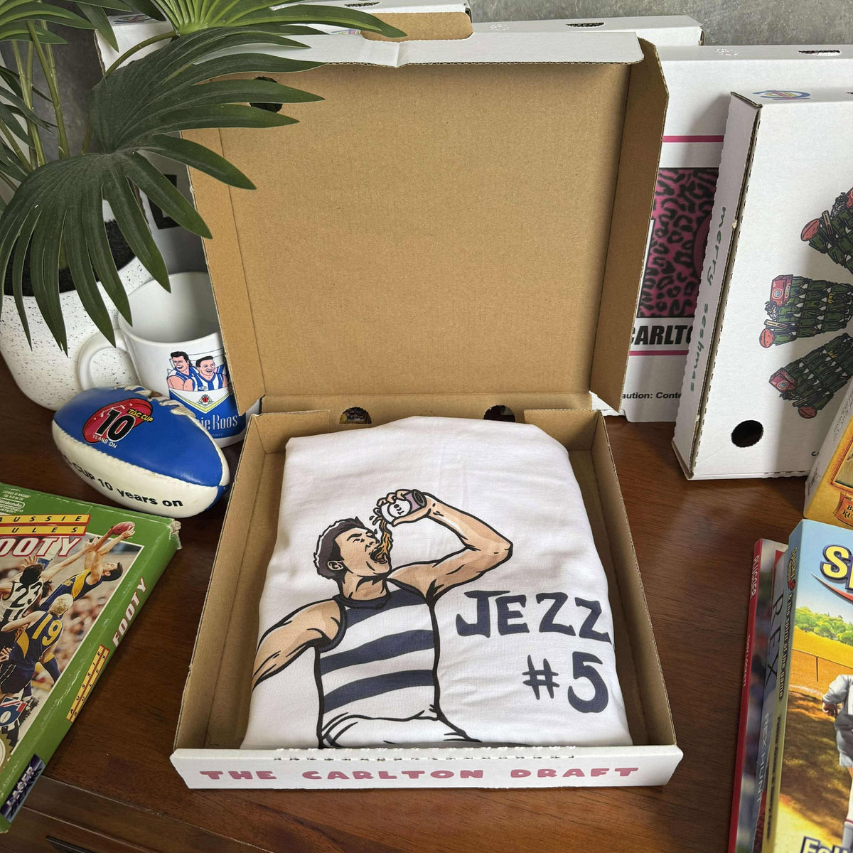 THE TCD HOT BOX - ANY CUSTOM TSHIRT (LIMITED GIFT BOX) – The Carlton Draft